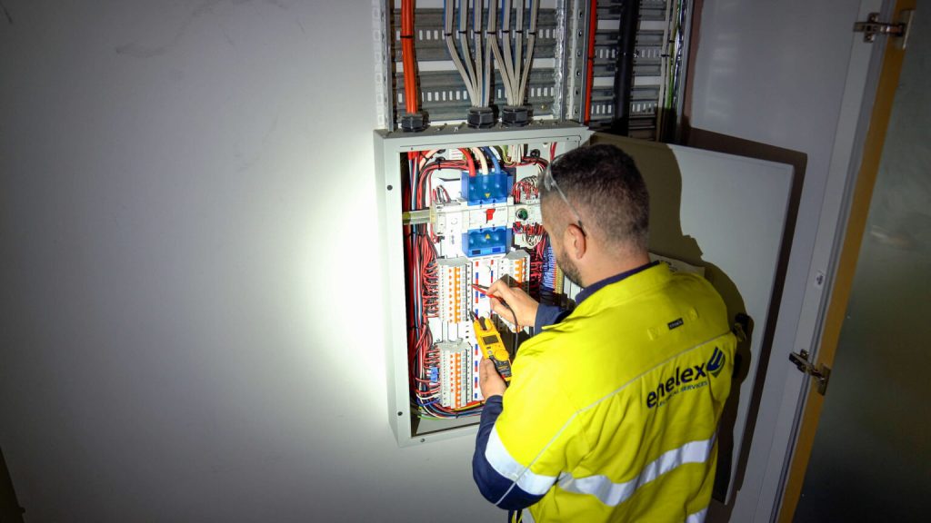 24-Hour Licensed Electrician Melbourne | Enelex Electrical Services